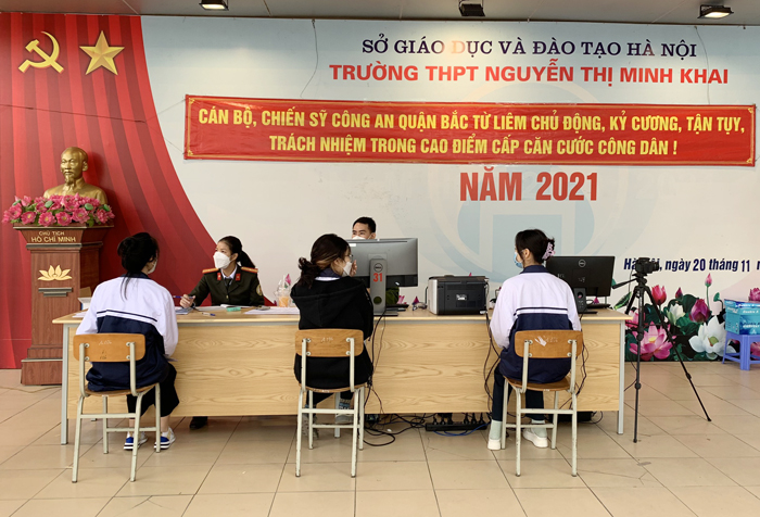 Quận Bắc Từ Liêm: Kết hợp cấp CCCD gắn chíp điện tử với tiêm vắc xin phòng Covid-19 tại trường học